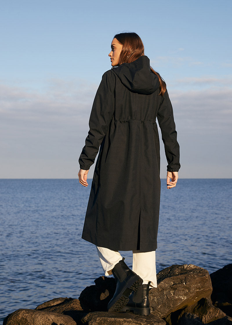 Overland Long Waterproof Jacket - Black | Sustainable Australian ...